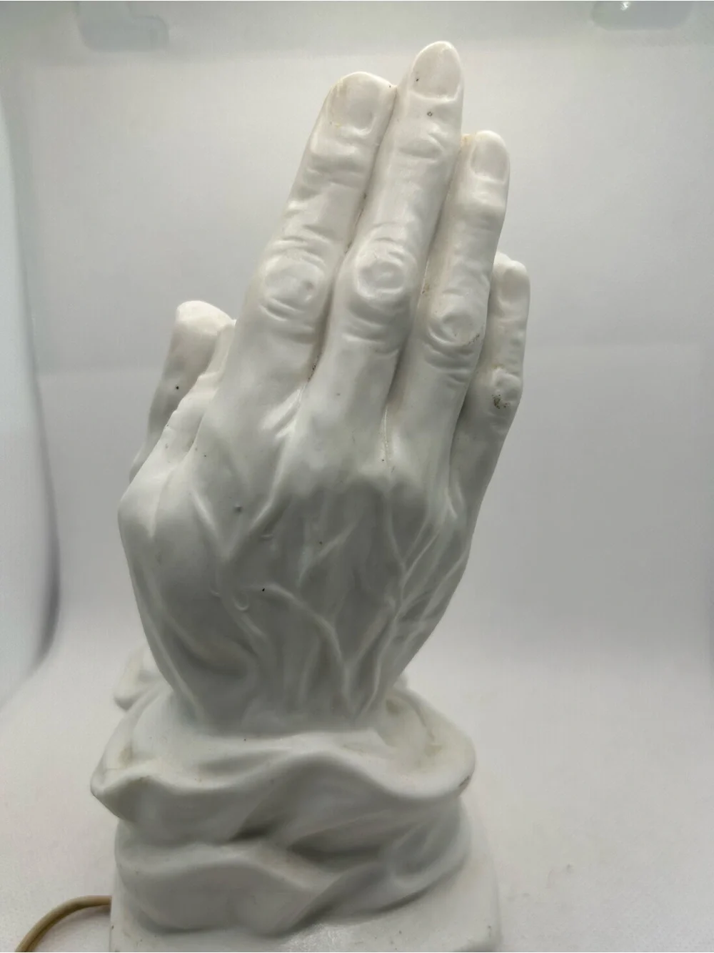 Art | Vintage Praying Hands Light White Ceramic Art Sculpture Religious ...
